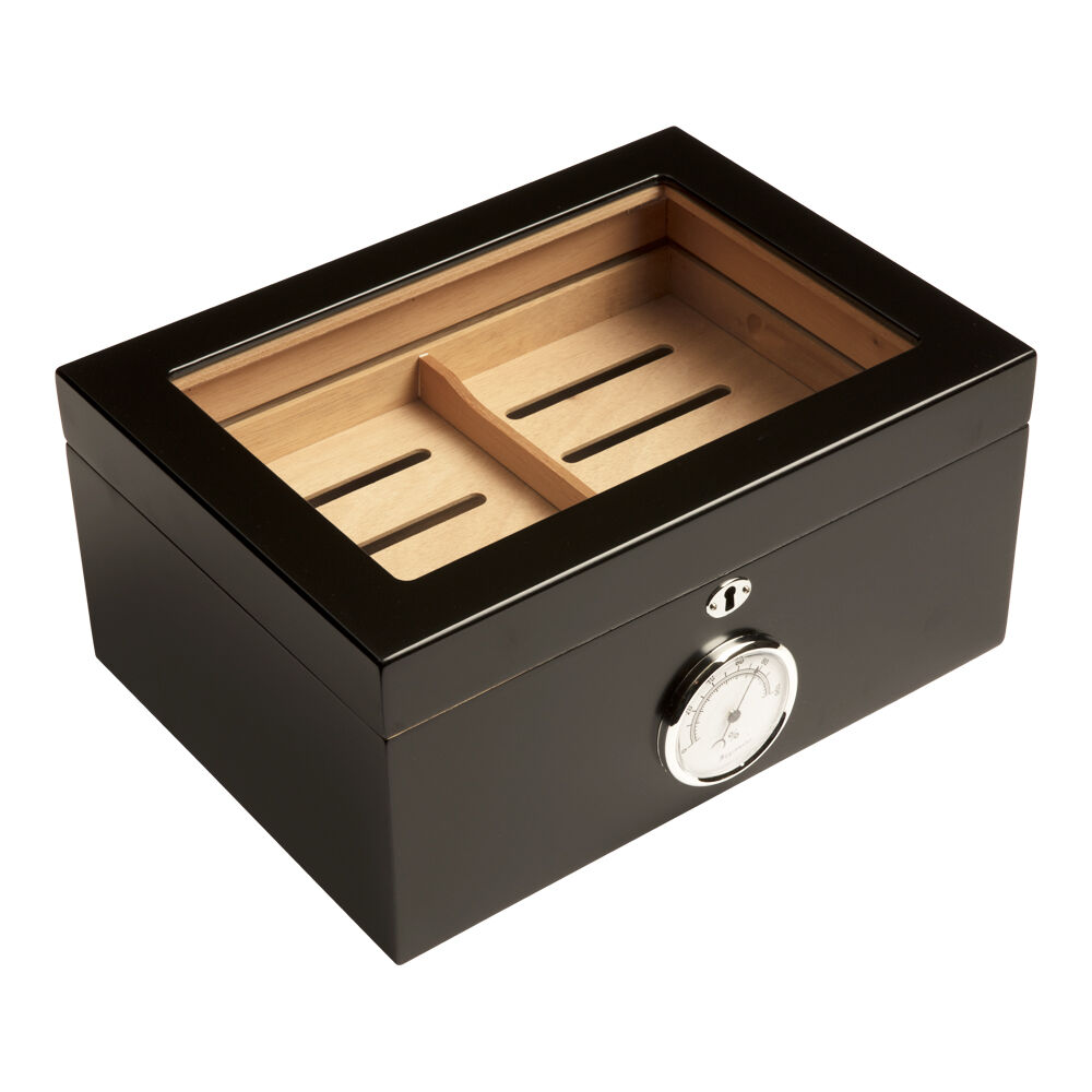 Cigar Accessories & Equipment | Cigars.com